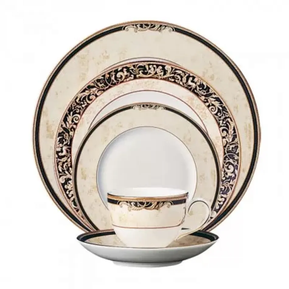 Wedgwood Cornucopia Dinnerware Set, 5 Pieces | Gracious Style
