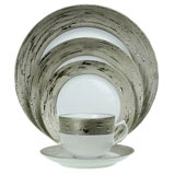 Porcel Argentatus Dinnerware | Gracious Style
