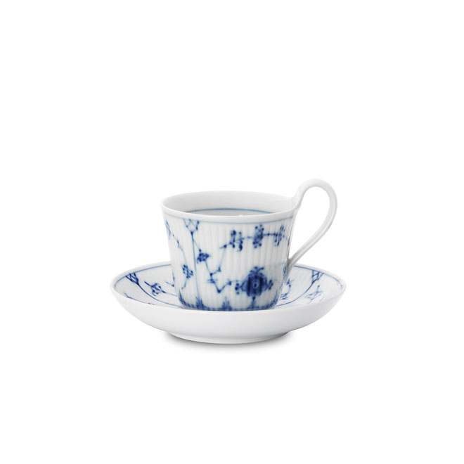 Royal Copenhagen Blue Fluted Plain Dinnerware | Gracious Style