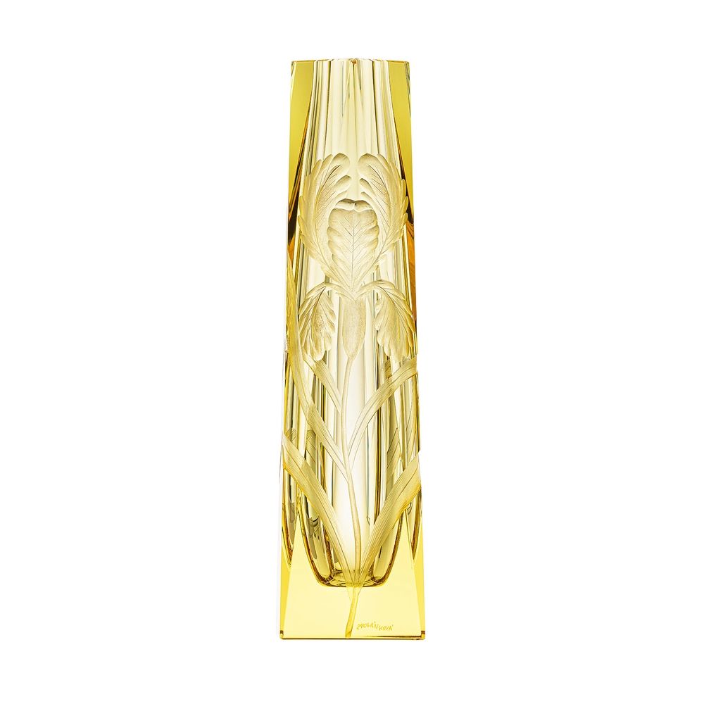 Moser Lara Vase Engraving Iris Eldor 26 Cm | Gracious Style