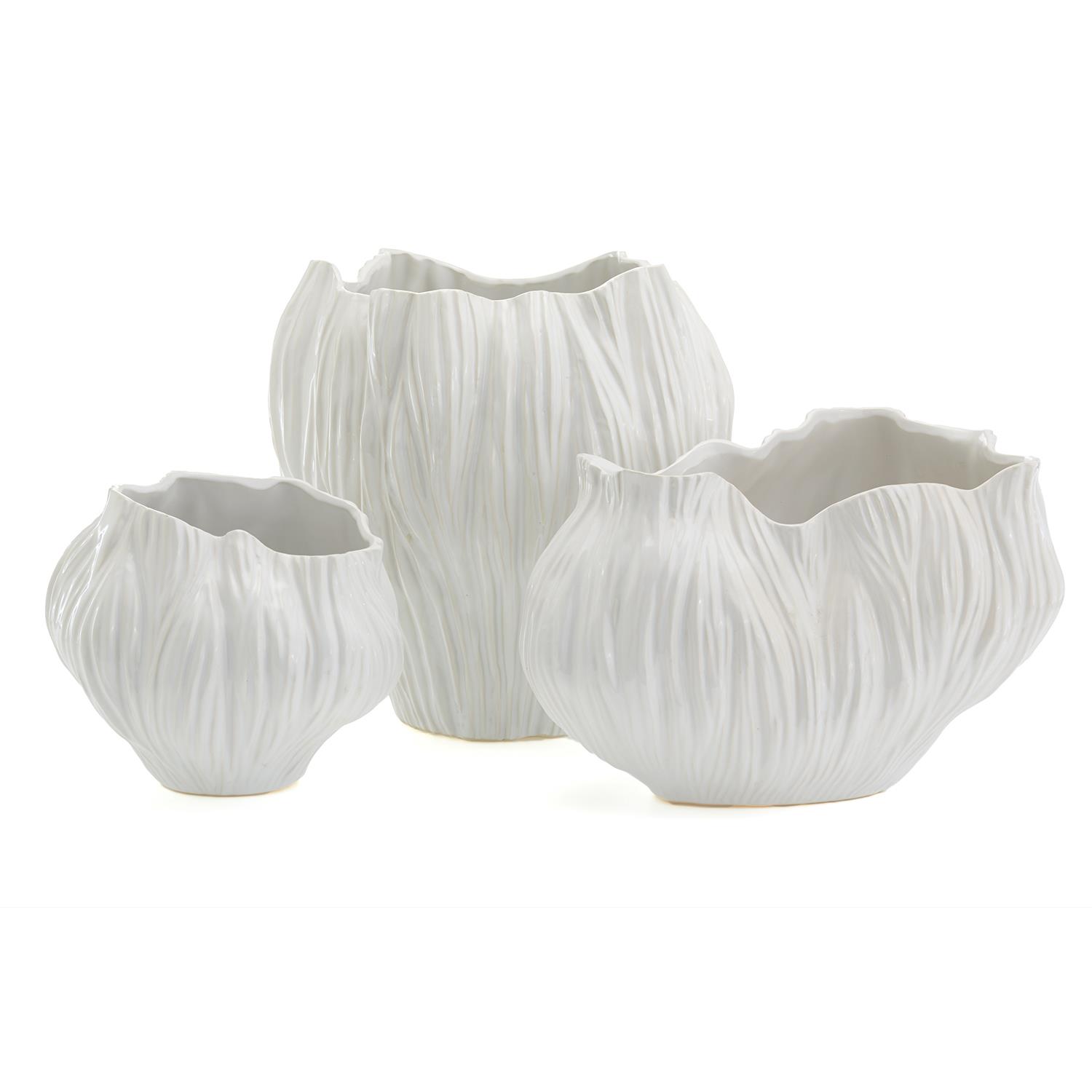 Twos Company Piriform Set Of Three White Vases Includes 3 Shapes Ceramic Gracious Style